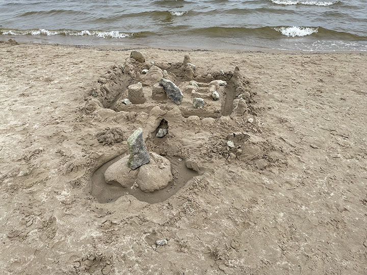 Celebrating independence: Parades, fireworks, sandcastles honor holiday ...